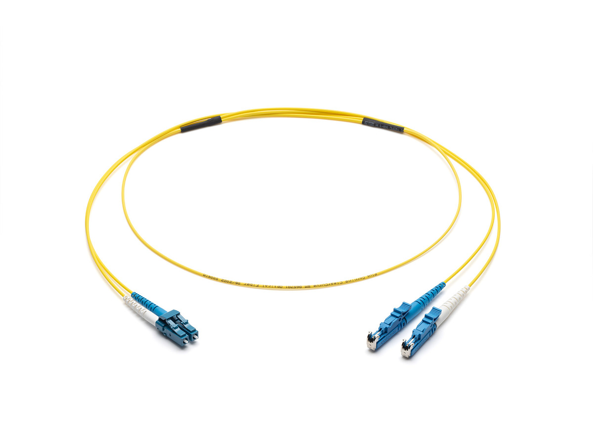 E04LU02GNZ16001M | EDGE™ 1.6 mm Single-mode Patch Cord, LSZH, CPR Dca SMF-28® Ultra OS2, LC UPC ...