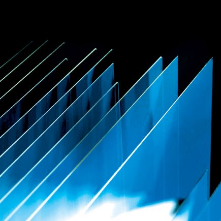 Five Ways Corning Enables the Latest Mobile Technology Trends | Glass ...