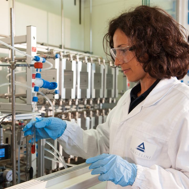 Articles | Corning Advanced-Flow Reactors | Corning