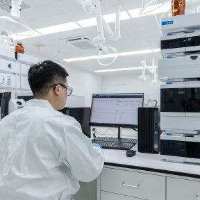 Advanced-Flow™ Reactors (AFR) | Continuous Lab Flow Chemistry and ...