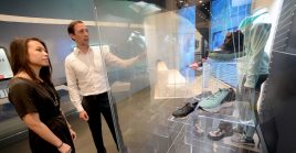 Transparent Displays for Retail Applications | Transparent Display ...