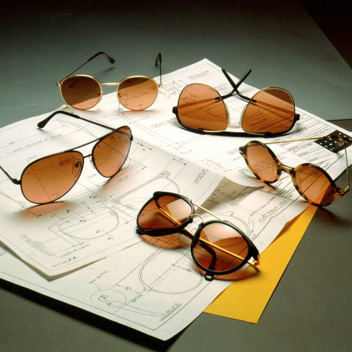 Formed in Air: The Fusion Draw Process | Flat Panel Display ...