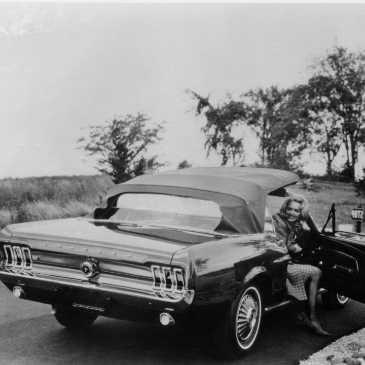 Formed in Air: The Fusion Draw Process | Flat Panel Display ...