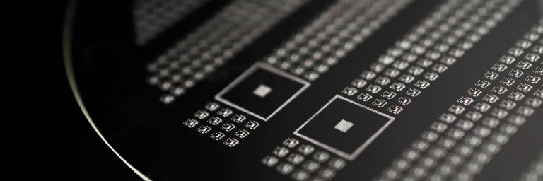 Semiconductor Glass Wafers | Semiconductor Packaging | Corning