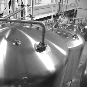 Custom Media and Serum Manufacturing | Media and Reagents | Corning