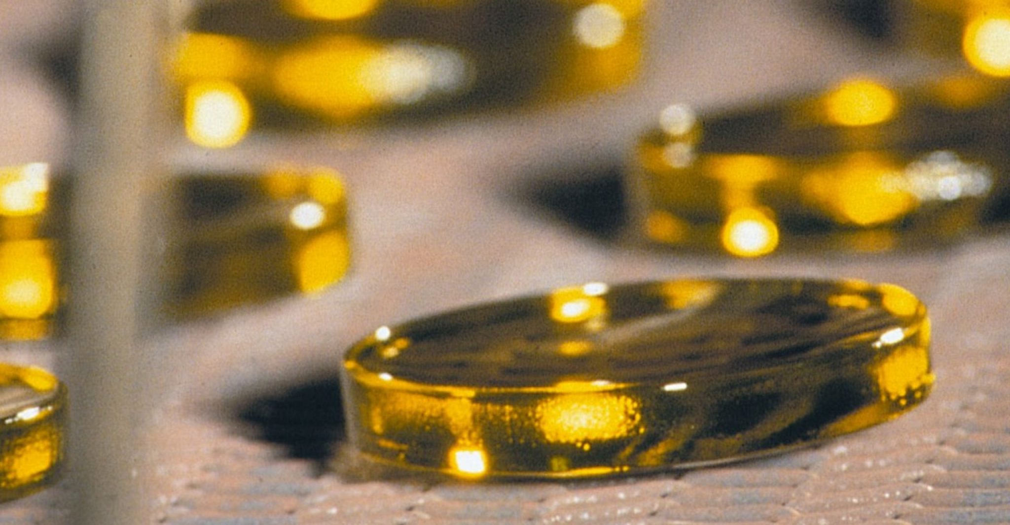 Ophthalmic Glass | Ophthalmic Glass Lenses | Corning