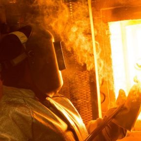 Missile Radomes and Missile Dome Technology | Corning