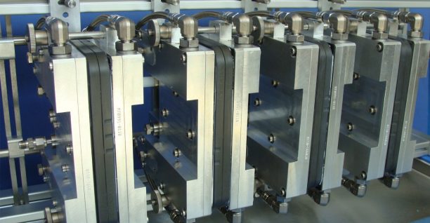 Corning® Advanced-Flow™ Reactors (AFR) | Continuous Flow Reactor ...