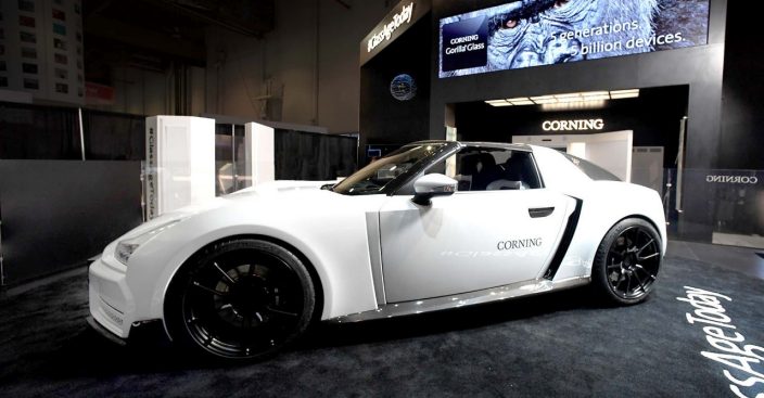 CES 2017 Media Resources | The Glass Age | Corning