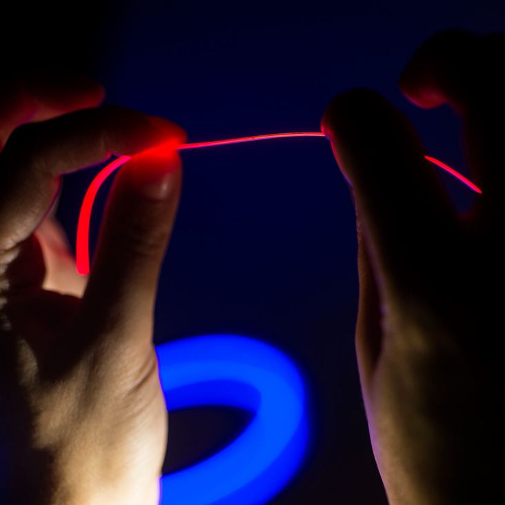 Glowing Fiber Optic Lighting |Corning Fibrance Light-Diffusing Fiber ...