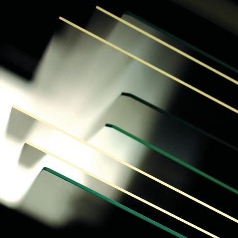 LCD Technology | The History and Timeline of Liquid Crystal Display ...