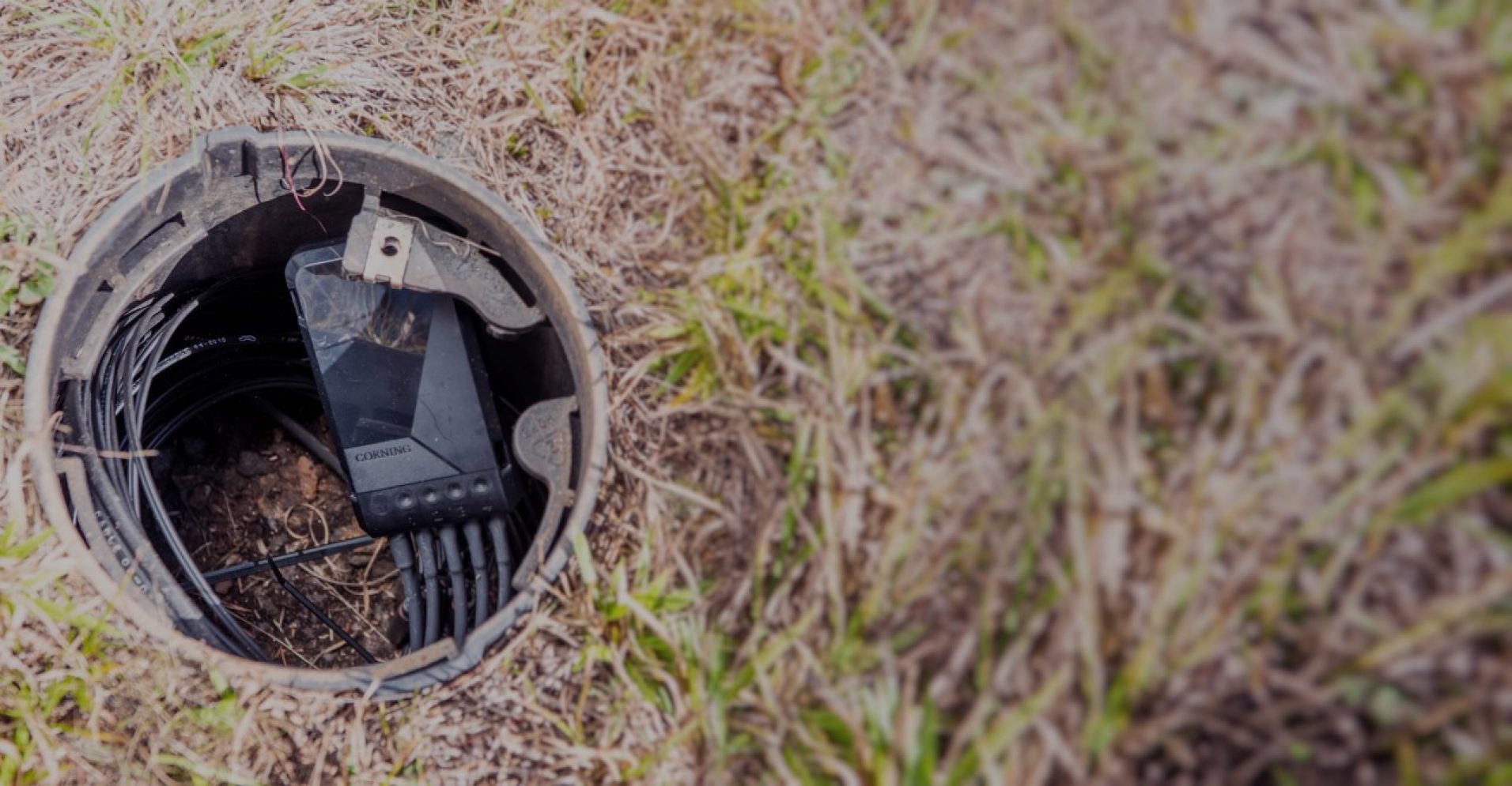 Evolv® Solution with Pushlok® Technology | Corning