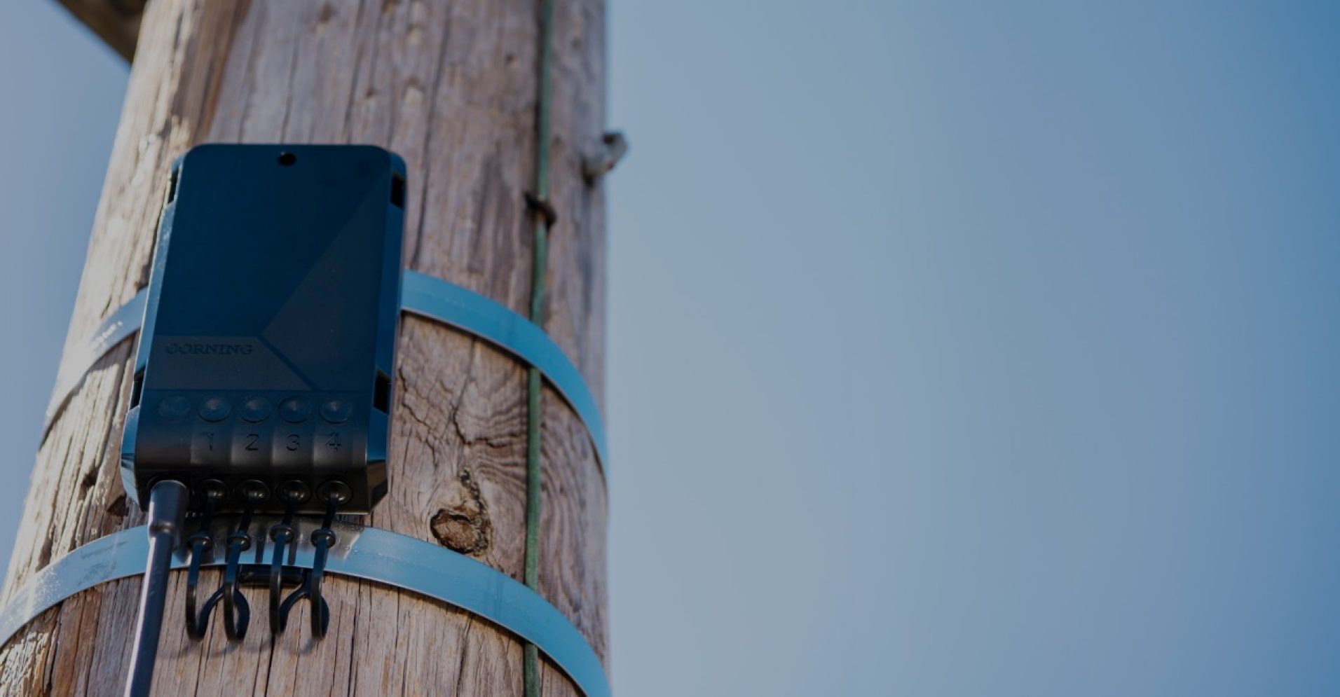 Evolv® Solution with Pushlok® Technology | Corning