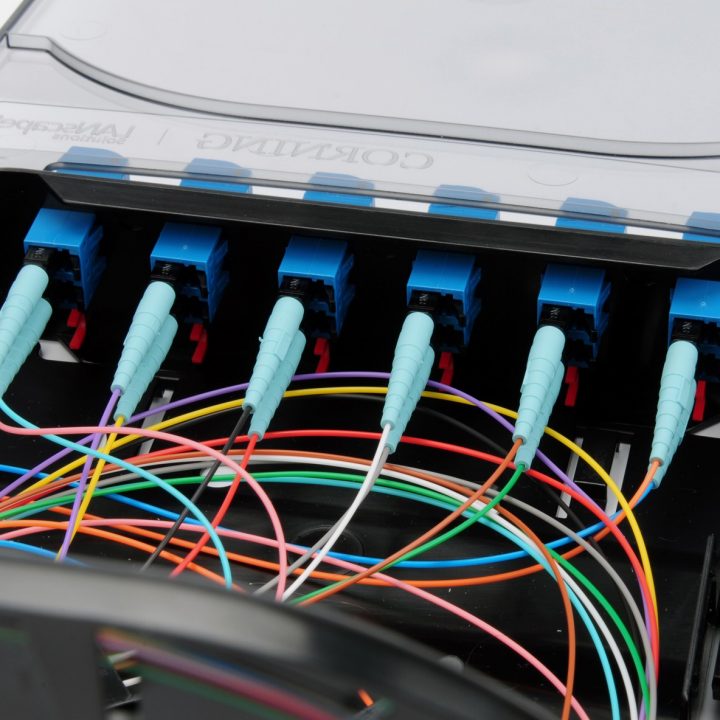 Connectivity Resource Center | Fiber Optic Connectors | Corning