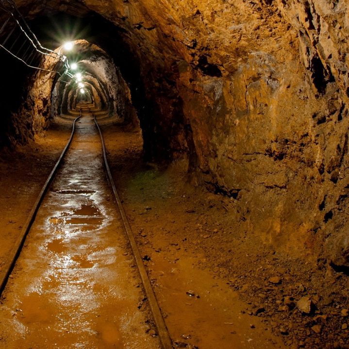 Harsh Environment Network Solutions | Fiber Optic | Corning