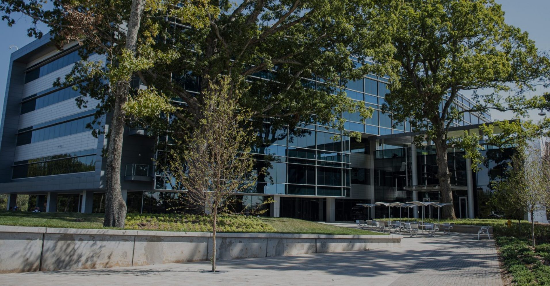 Enterprise Network Solutions | Enterprise IT Network | Corning