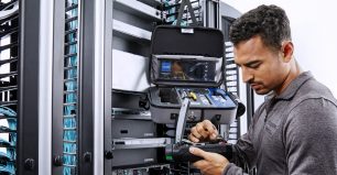 Fiber Optic Cabling Solutions for Data Center Networks| Corning