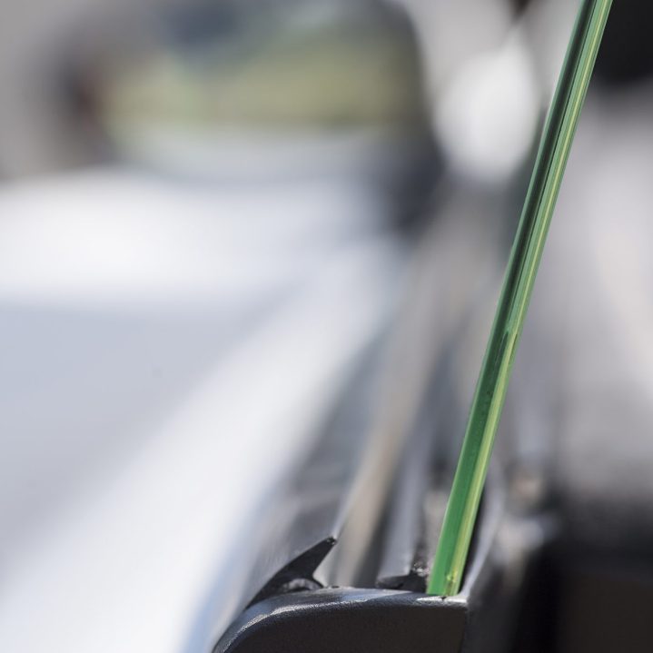 Corning® Gorilla Glass for Automotive Exteriors | Automotive Glass ...